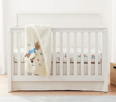 Peter Rabbit™ Garden Organic Crib Fitted Sheet | Pottery Barn Kids