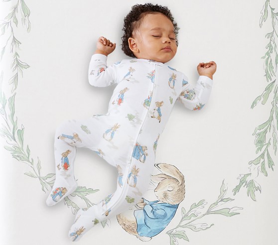 Peter Rabbit™ Picture Perfect Organic Crib Fitted Sheet | Pottery Barn Kids