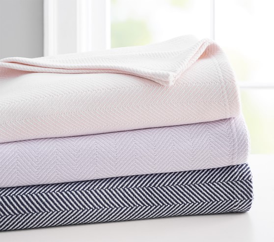 Organic Herringbone Bed Blanket | Pottery Barn Kids