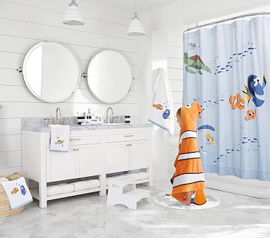 Disney and Pixar Finding Nemo Bath Set - Towels, Shower Curtain, Bath ...