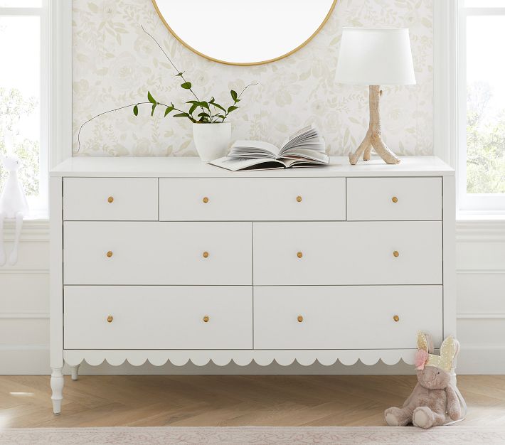 Penny 7 Drawer Dresser 56w x 19d Pottery Barn Kids