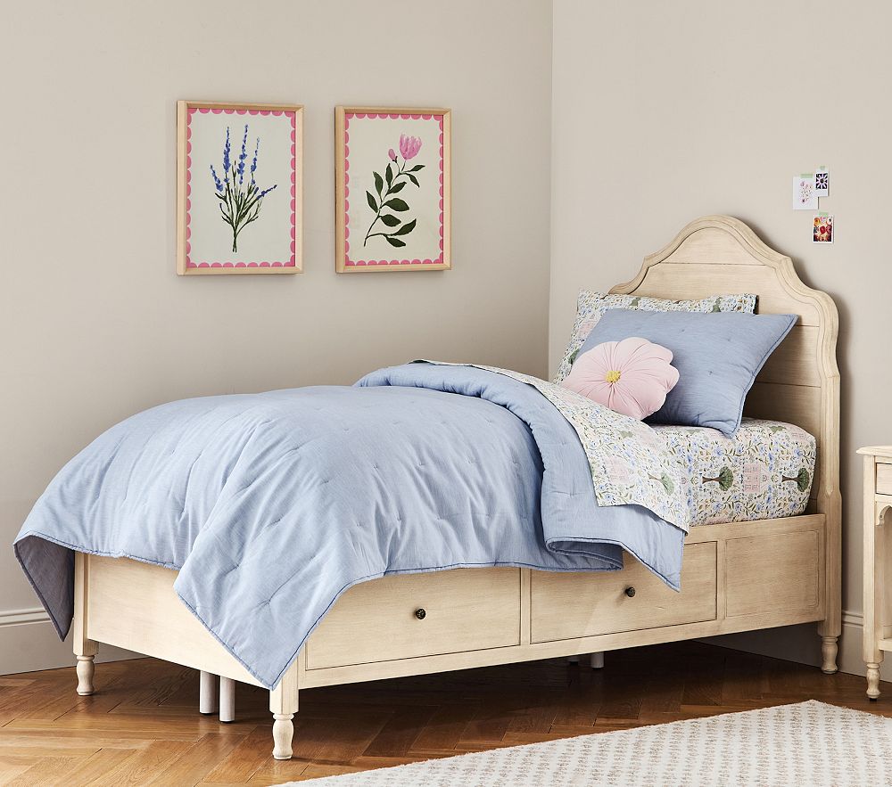 Pottery Barn Juliette Bed