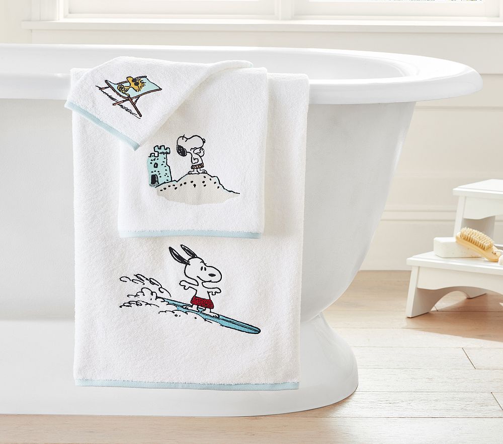 Peanuts® Snoopy® Surf Bath Towels | Pottery Barn Kids
