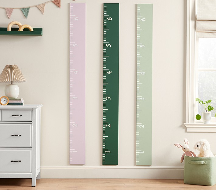 Daisy Shaped Growth Chart Personalized | Pottery Barn Kids
