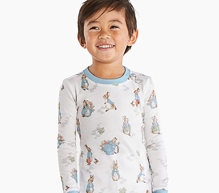 Peter Rabbit™ Organic Pajama Set | Pottery Barn Kids