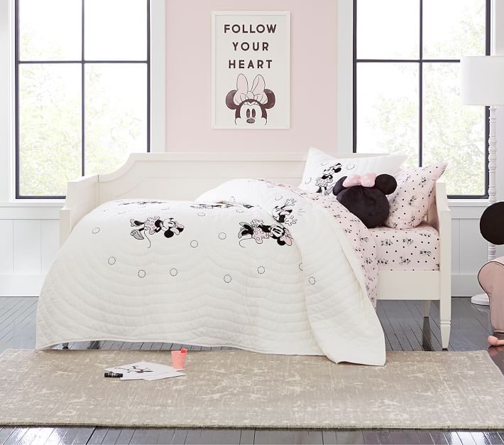 Disney Minnie Mouse Organic Sheet Set & Pillowcases | Pottery Barn Kids