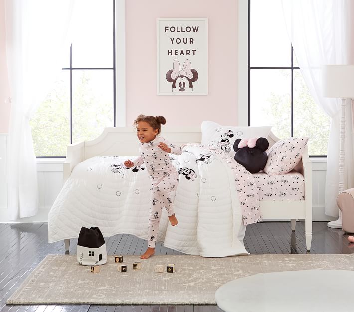 Disney Minnie Mouse Organic Sheet Set & Pillowcases | Pottery Barn Kids