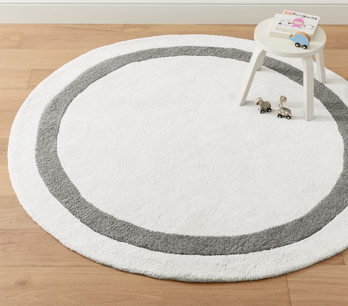 White Round Rugs