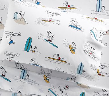Peanuts® Snoopy® Surf Organic Toddler Bed Sheet Set | Pottery Barn Kids