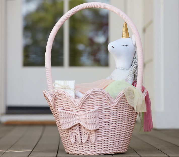 Scallop Edge Linen Basket With Linen Liner - Custom Name In Pink, 10.5 ...