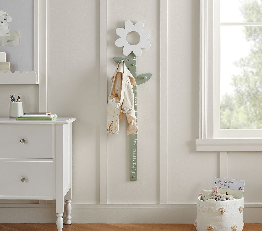 Daisy Shaped Growth Chart Personalized | Pottery Barn Kids